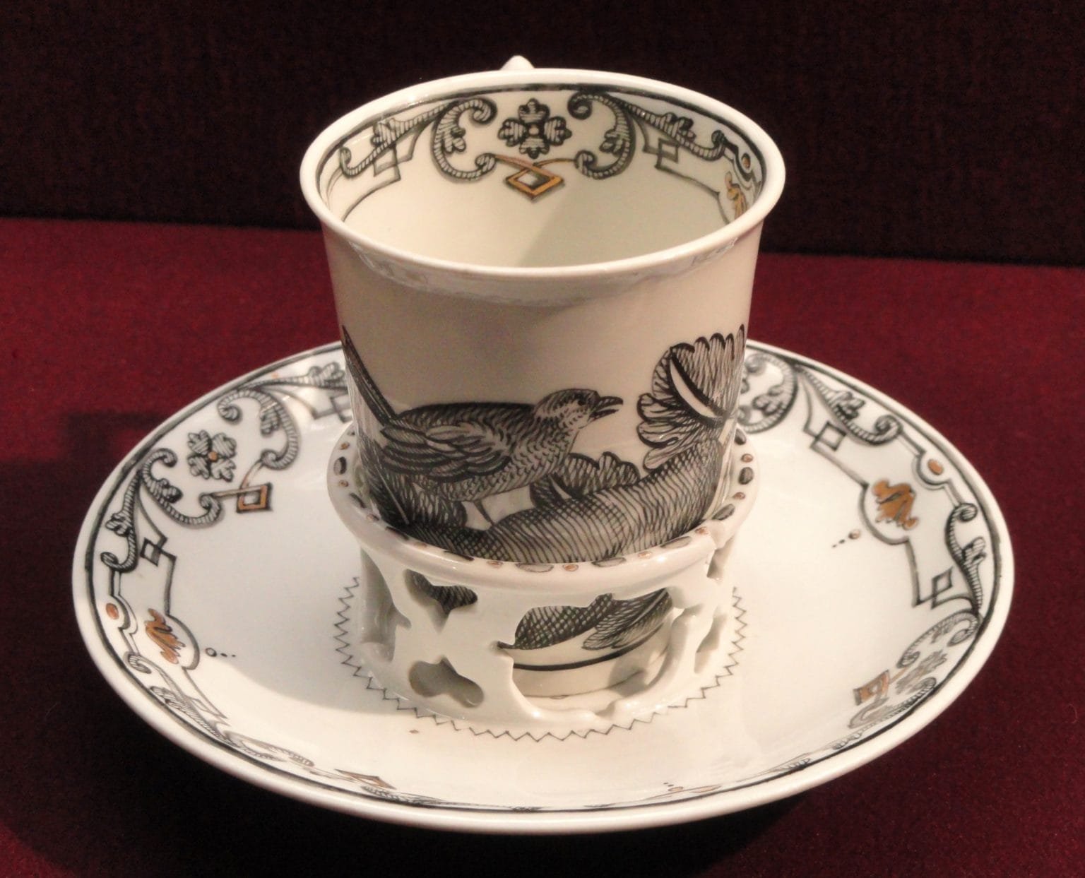 Chocolate cups and trembleuse saucers - Random Bits of Fascination